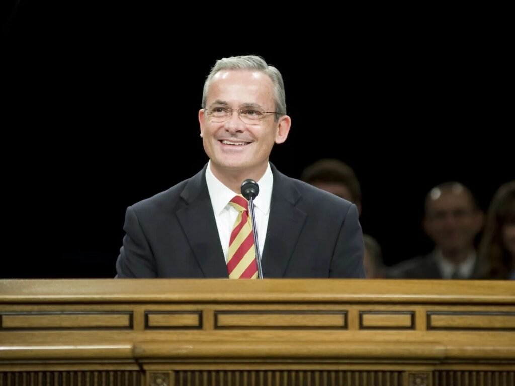 Elder Patrick Kearon Biography: Family, Wife, Children, Age, & Wiki